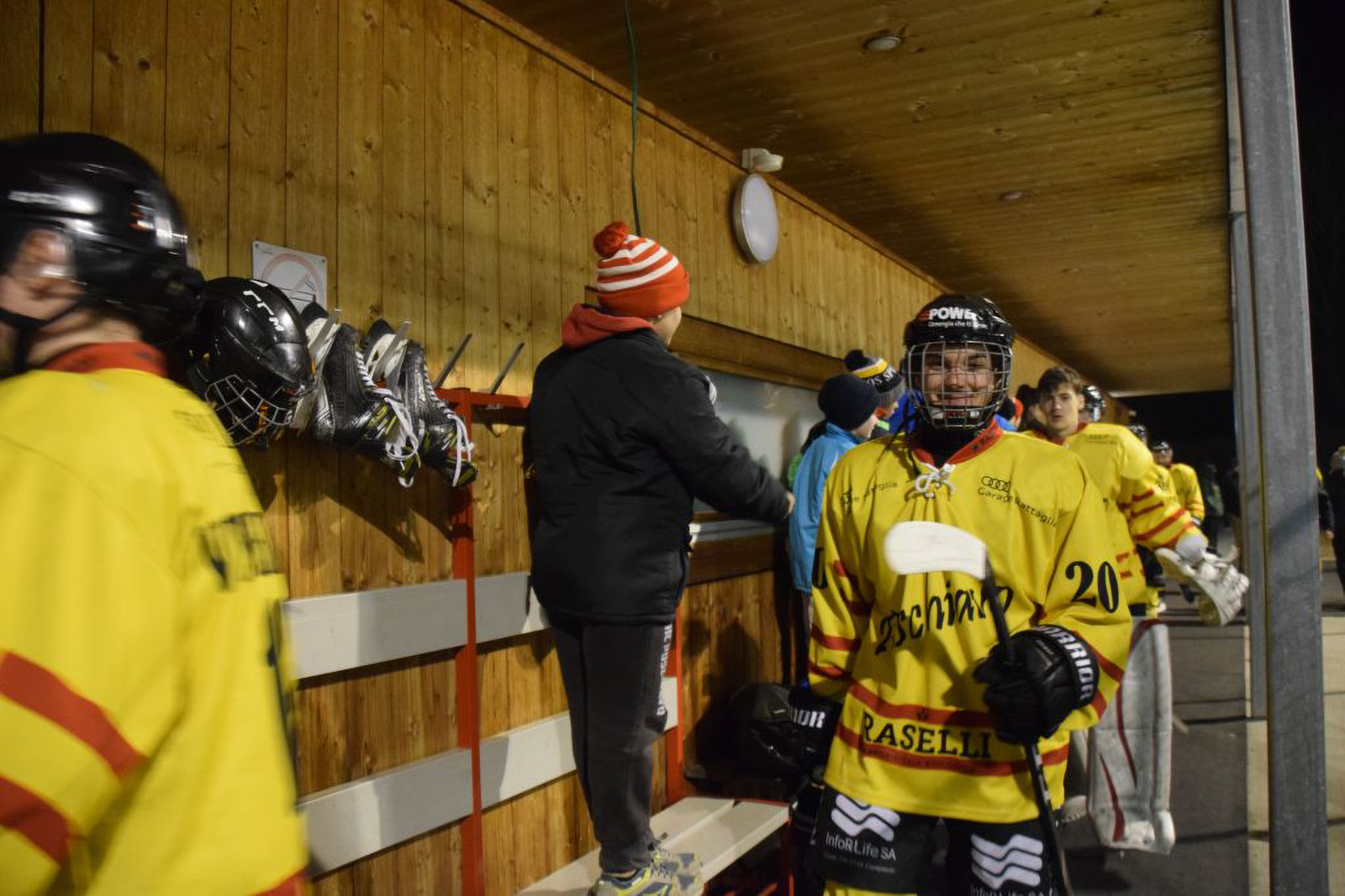 EHC Samedan-HC Poschiavo 6 a 4 (2:2,2:1,2:1) - Il Grigione Italiano